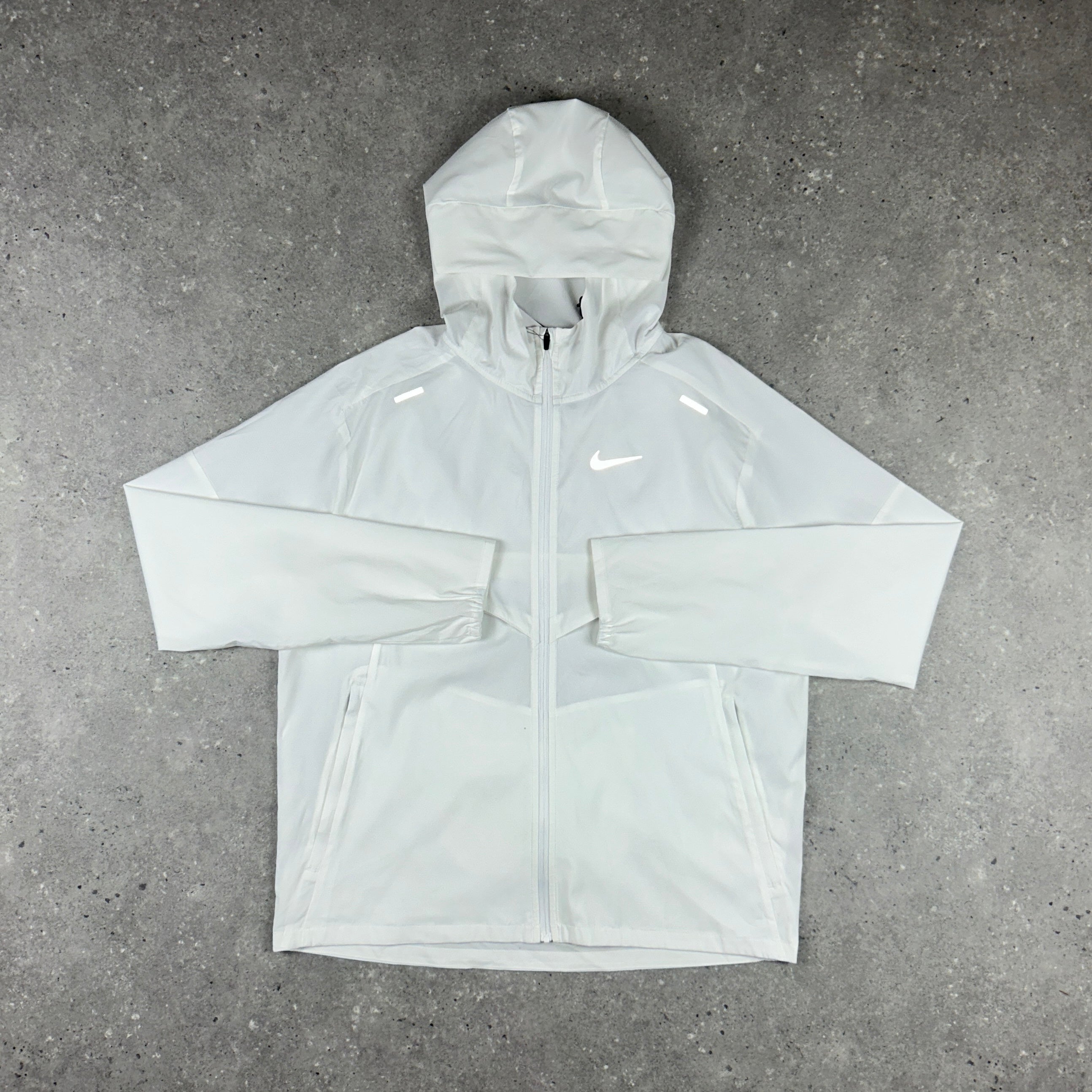 NIKE UV WINDRUNNER JACKET WHITE – Evosportsuk