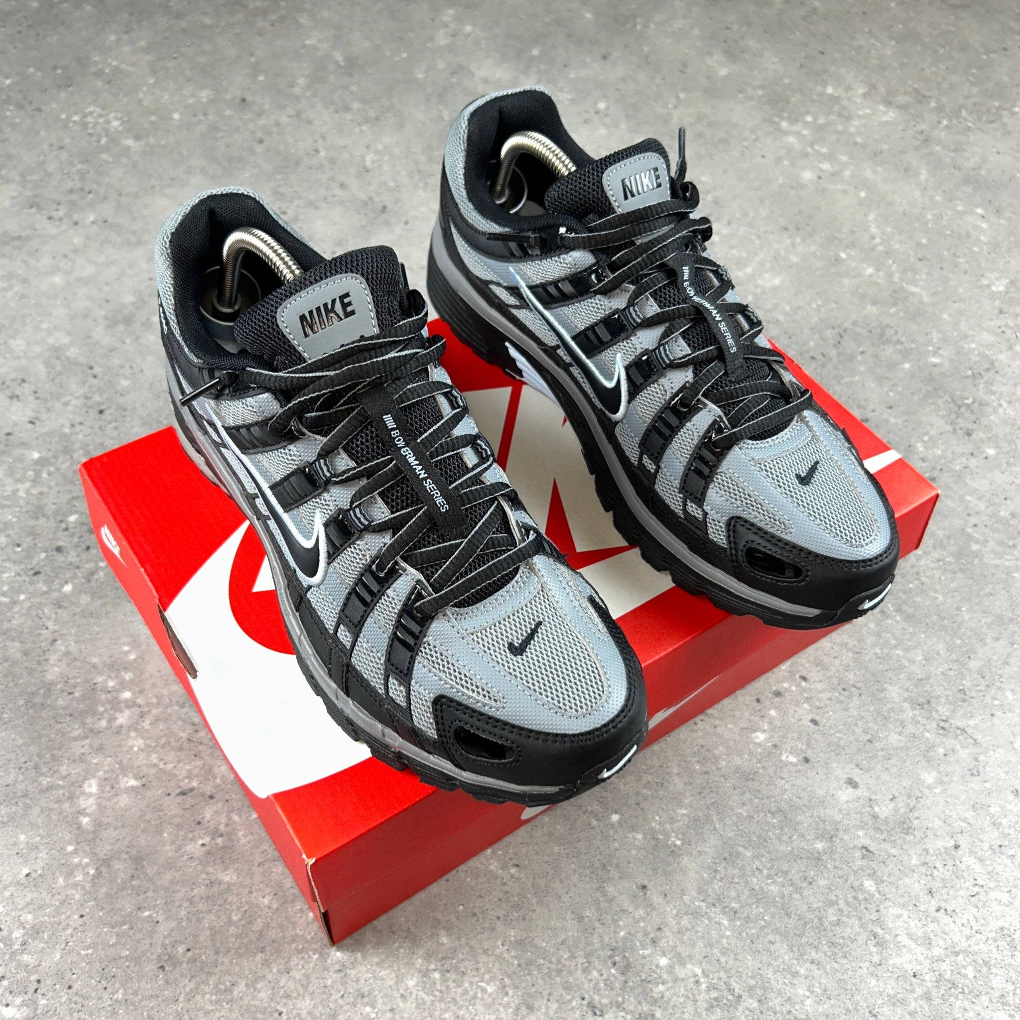 NIKE P6000 COOL GREY/BLACK – Evosportsuk